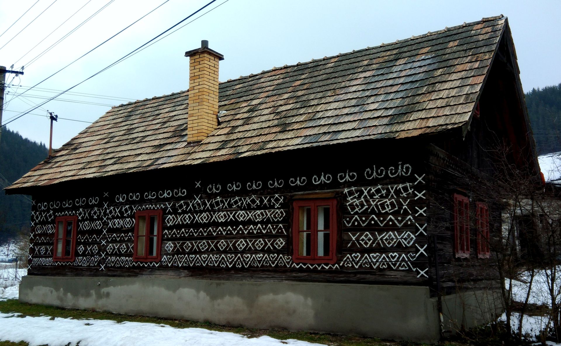 Słowackie Čičmany - Domy z piernika - Pióro Podróży